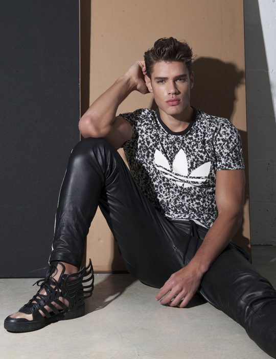 Lucas and Lucas by Daniel Rodrigues for coitus online – Coitus Magazine